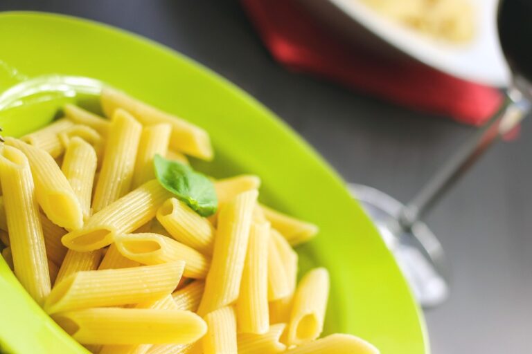 Cómo limpiar el inodoro con pasta dental y sal: método casero para ...